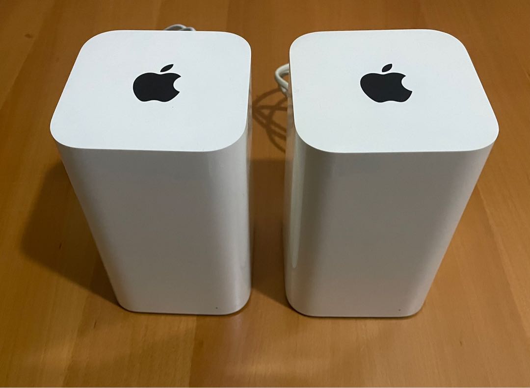 Apple AirPort Extreme A1521 6th generation router, Computers & Tech ...