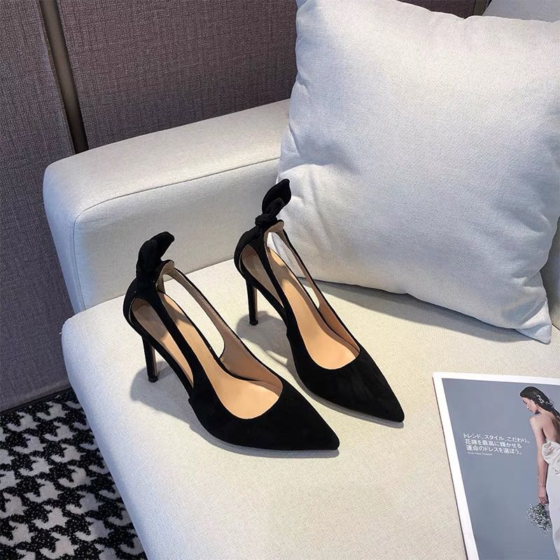 Black Ribbon Heels, Women's Fashion, Footwear, Heels on Carousell