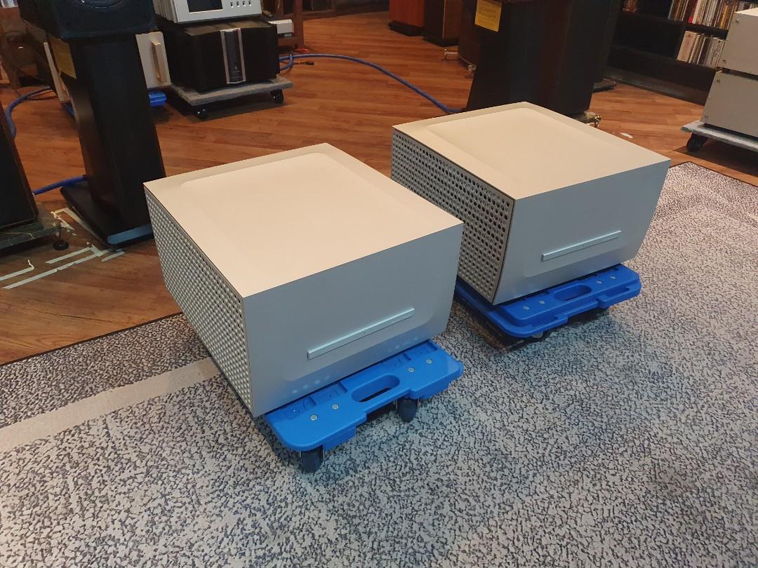 Constellation Audio Performance Centaur 500W monoblock power amp, Audio ...