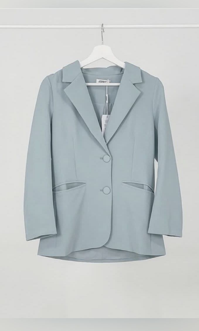 Lovet Girl Boss Oversized Blazer (BFF), Women's Fashion, Coats, Jackets ...