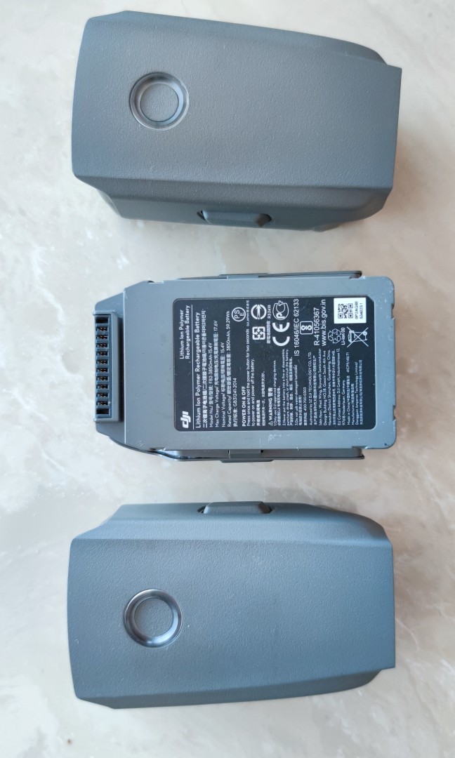 Mavic 2 pro original batteries, Photography, Drones on Carousell