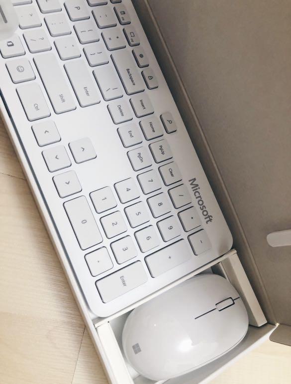 Microsoft Bluetooth Keyboard Mouse set (white), Computers & Tech, Parts ...