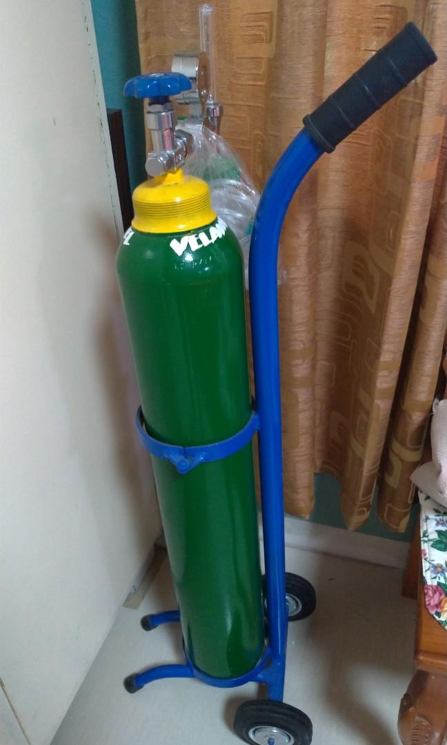 Oxygen Tank 15 lbs pounds with regulator and trolley, Health ...