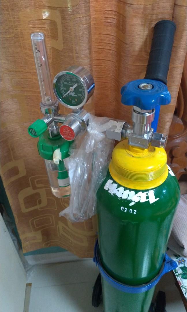 Oxygen Tank 15 lbs pounds with regulator and trolley, Health ...