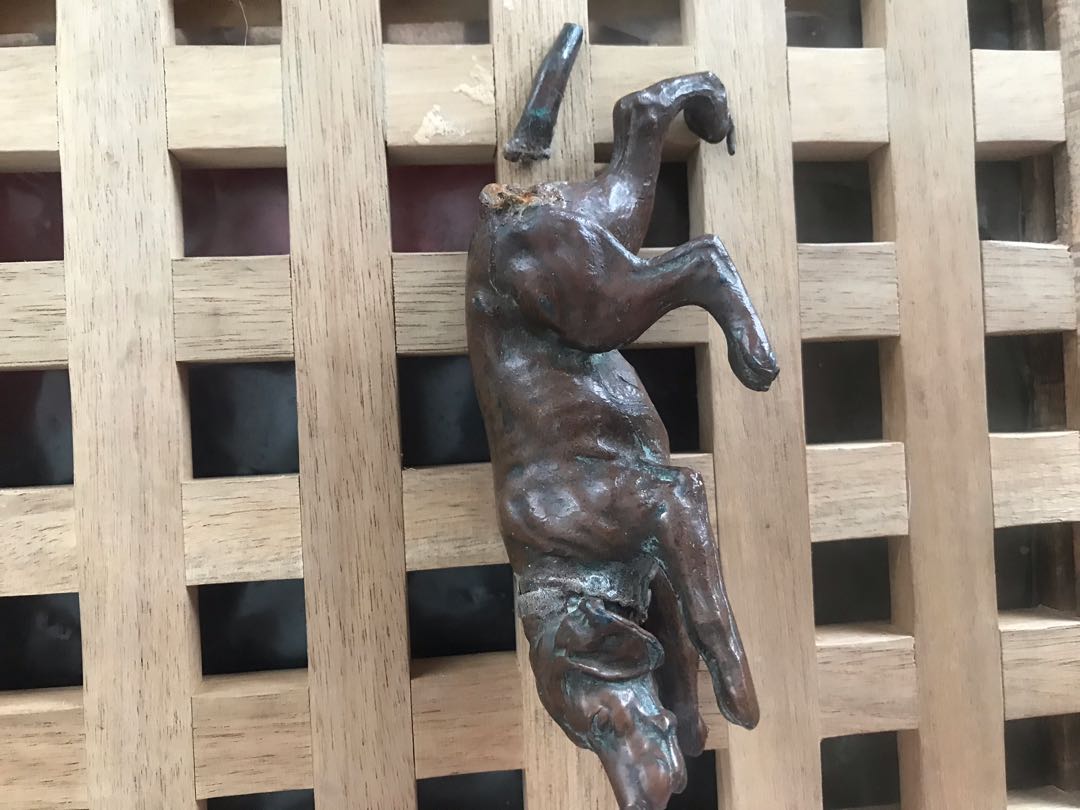 Patung besi vintage barangkuno, Antik, Pajangan di Carousell