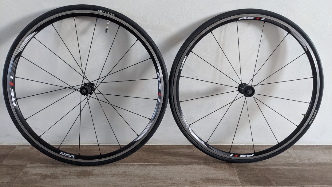 Shimano RS11 Wheelset, Sports Equipment, Bicycles & Parts, Parts ...