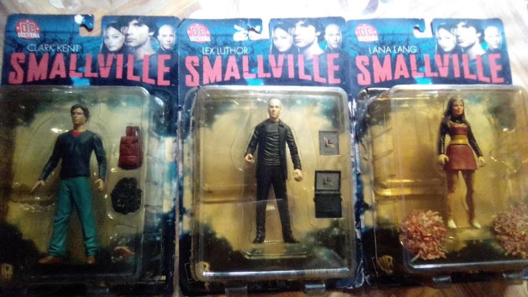 Smallville set of 3, Hobbies & Toys, Toys & Games on Carousell