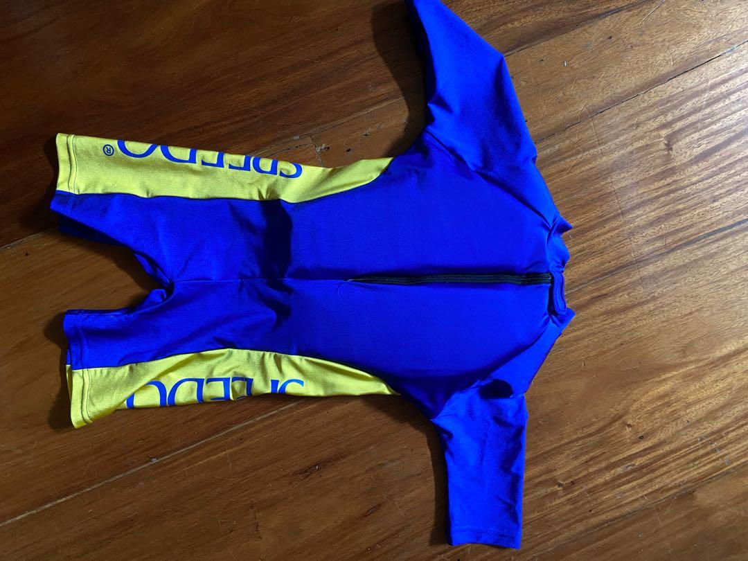 Rush Guard Speedo Kids, Babies & Kids, Bathing & Changing, Changing ...