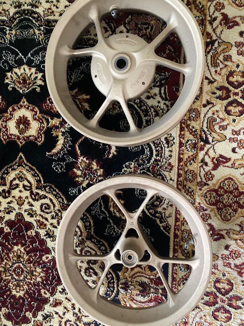 Aerox standard rim (GOLD) NEGO, Motorcycles, Motorcycle Accessories on ...