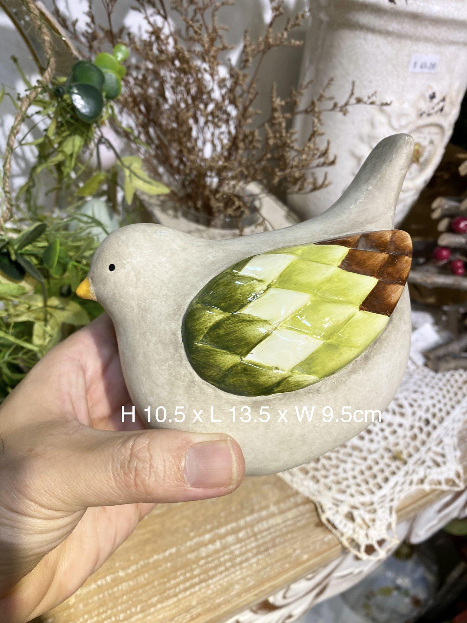 Chubby fat round bird with green wing garden decor figurine, Furniture ...