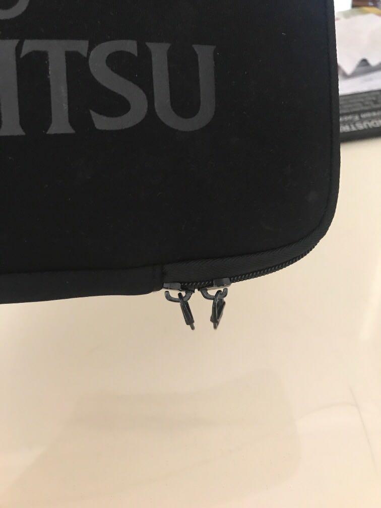 Fujitsu Laptop Bag, Luxury, Bags & Wallets on Carousell