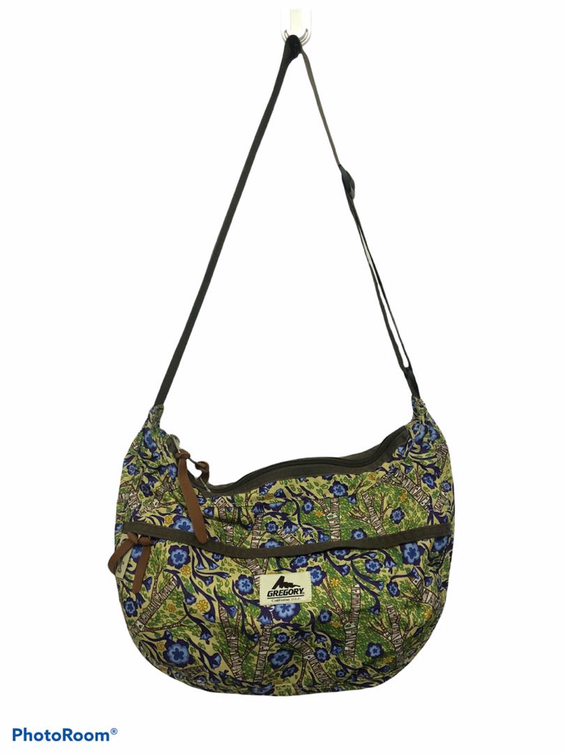 Gregory, Women's Fashion, Bags & Wallets, Purses & Pouches on Carousell