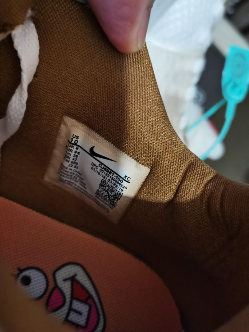 Kyrie Low 2 x Sandy Cheeks, Men's Fashion, Footwear, Sneakers on Carousell