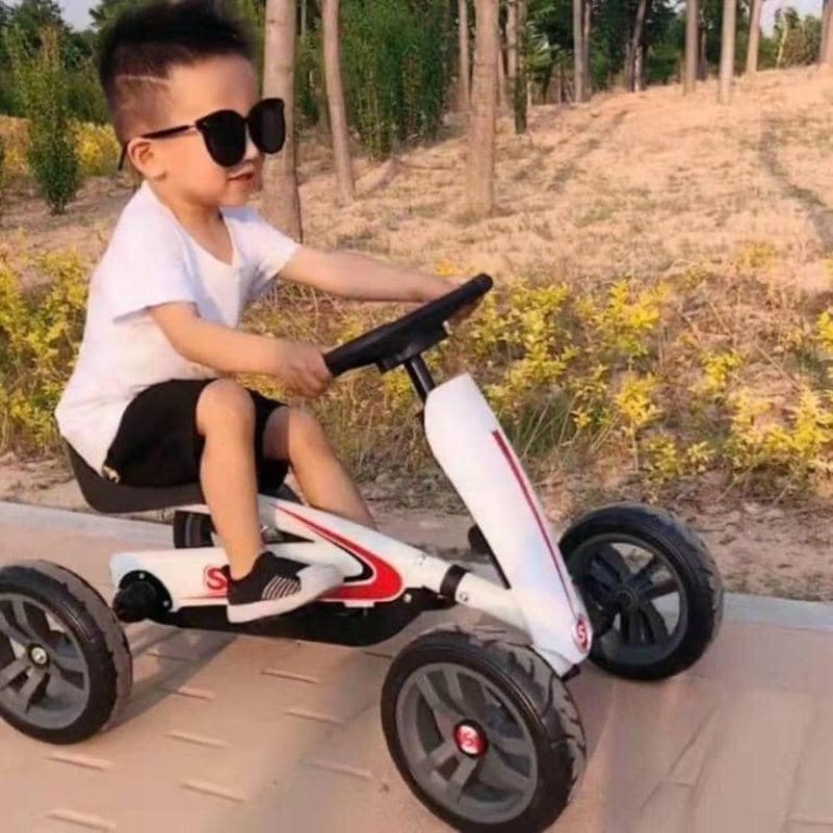 Mini go-kart for kids, Hobbies & Toys, Toys & Games on Carousell