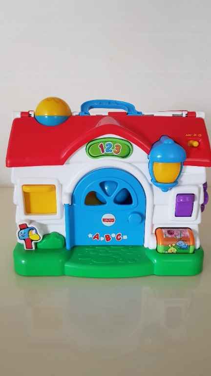 musical house, Hobbies & Toys, Toys & Games on Carousell