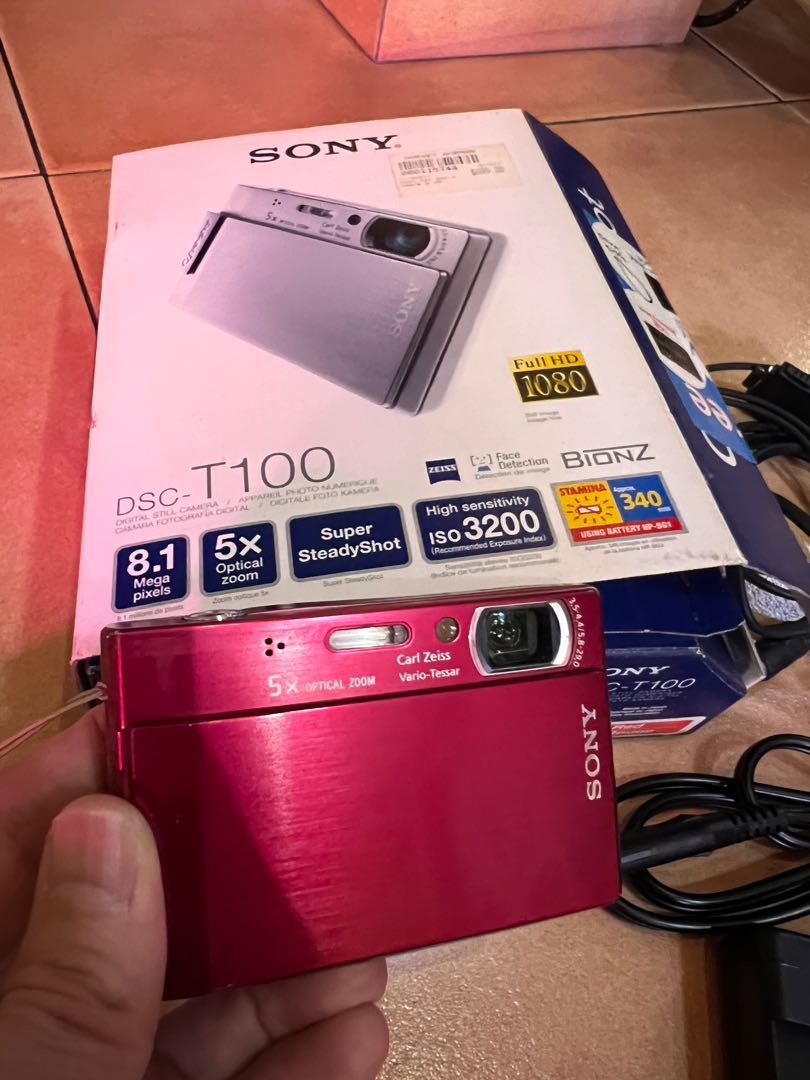 Sony Cyber-Shot 8.1MP 5x optical zoom camera, Photography, Cameras on ...