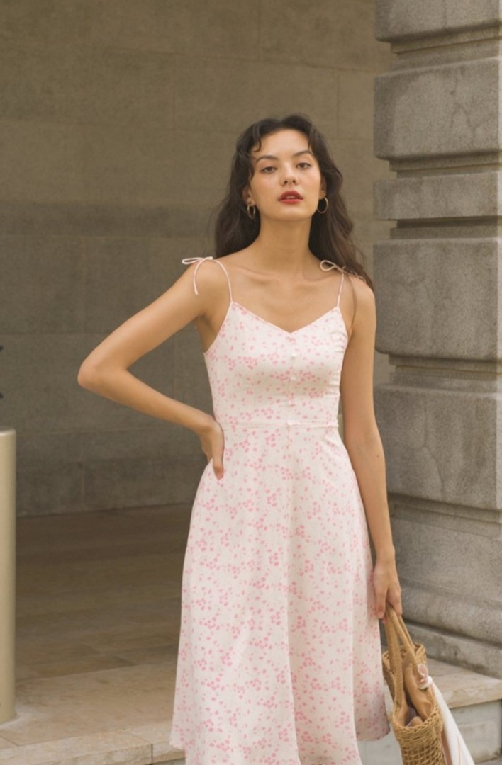 Willow Label Yvette Tie Shoulder Dress, Women's Fashion, Dresses & Sets ...