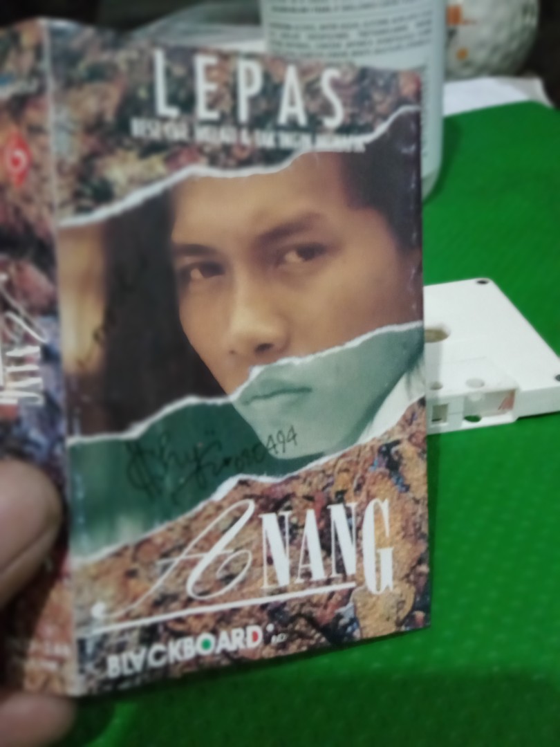 Album cASSETE ANaNG, Musik & Media, CD, DVD & Lainnya di Carousell