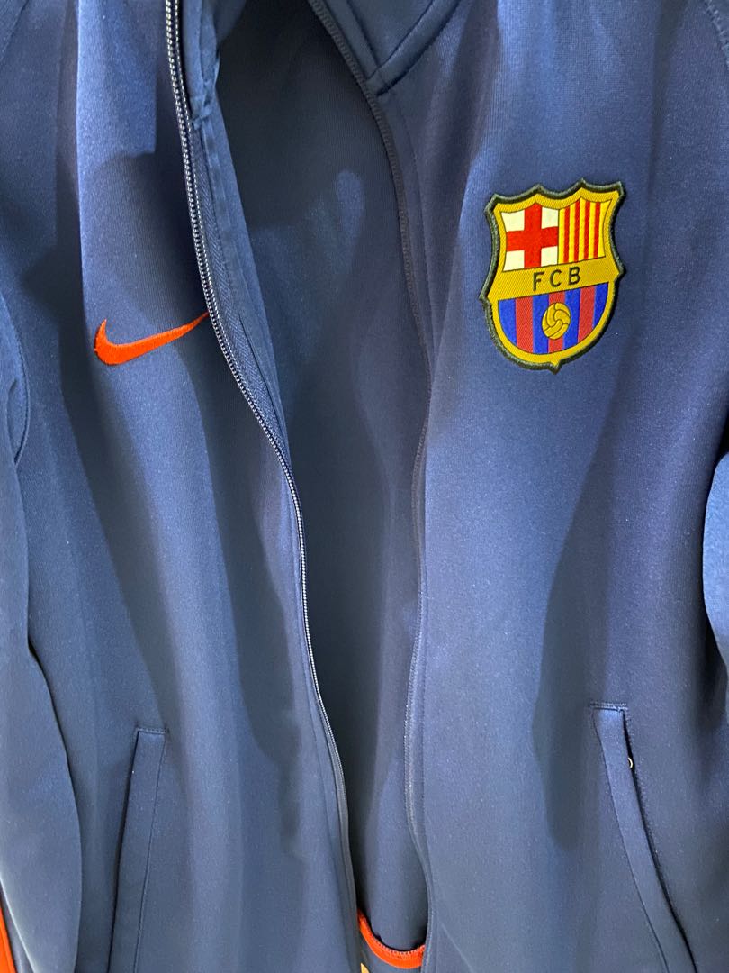 Barcelona nike N95 jacket, Men's Fashion, Coats, Jackets and Outerwear ...