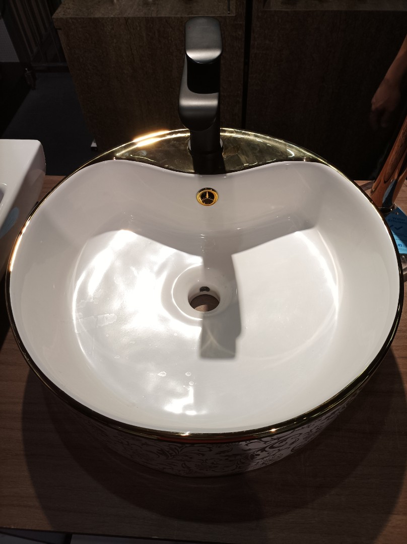 Countertop Basin (Display Unit), Furniture & Home Living, Bathroom ...