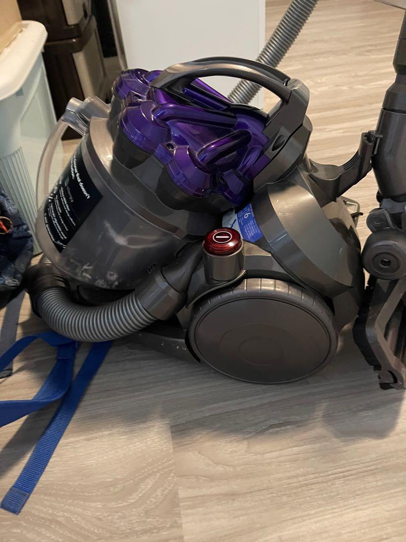 Dyson Bagless Vacuum Cleaner, TV & Home Appliances, Vacuum Cleaner ...