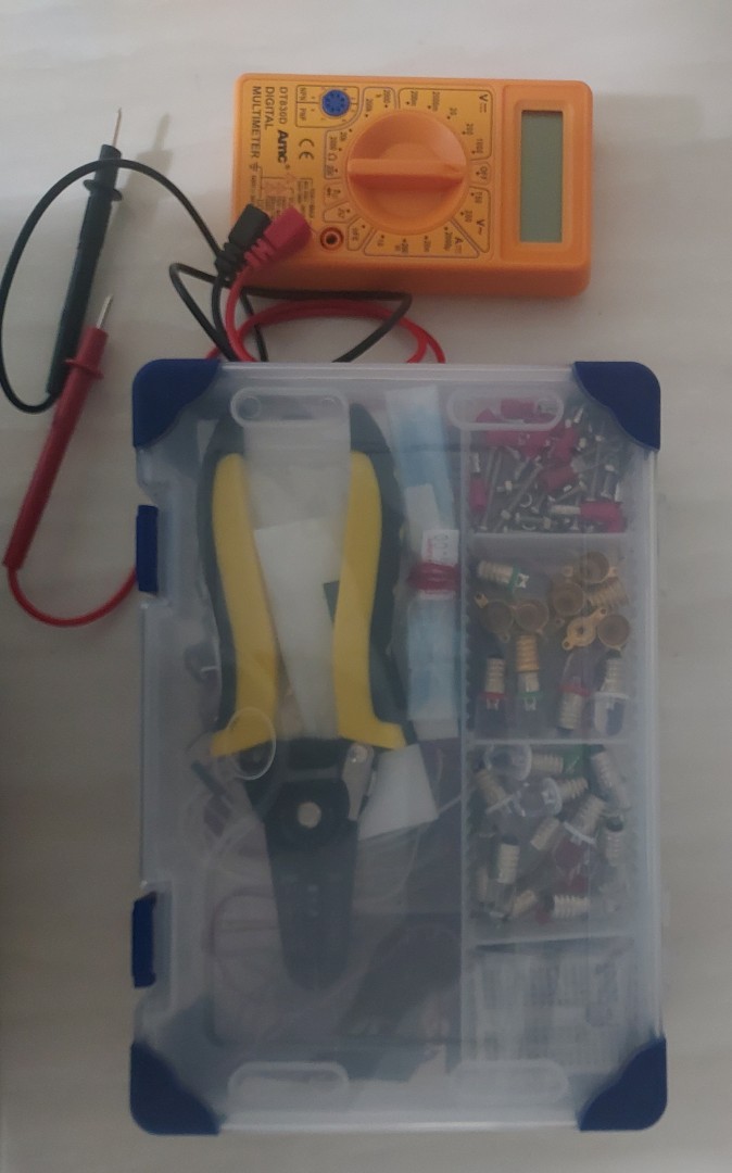 Electronics hobby kit with multimeter, Computers & Tech, Parts ...