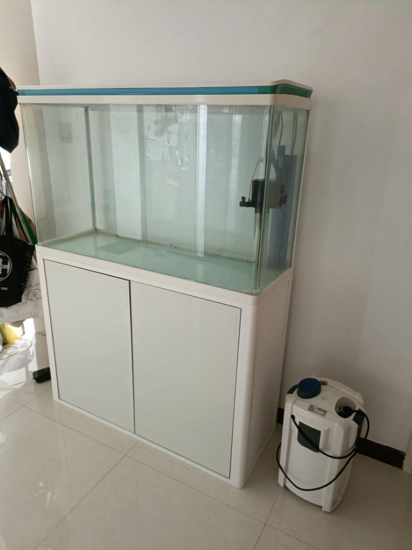 Elegant white fish tank with glass door., Pet Supplies, Homes & Other ...