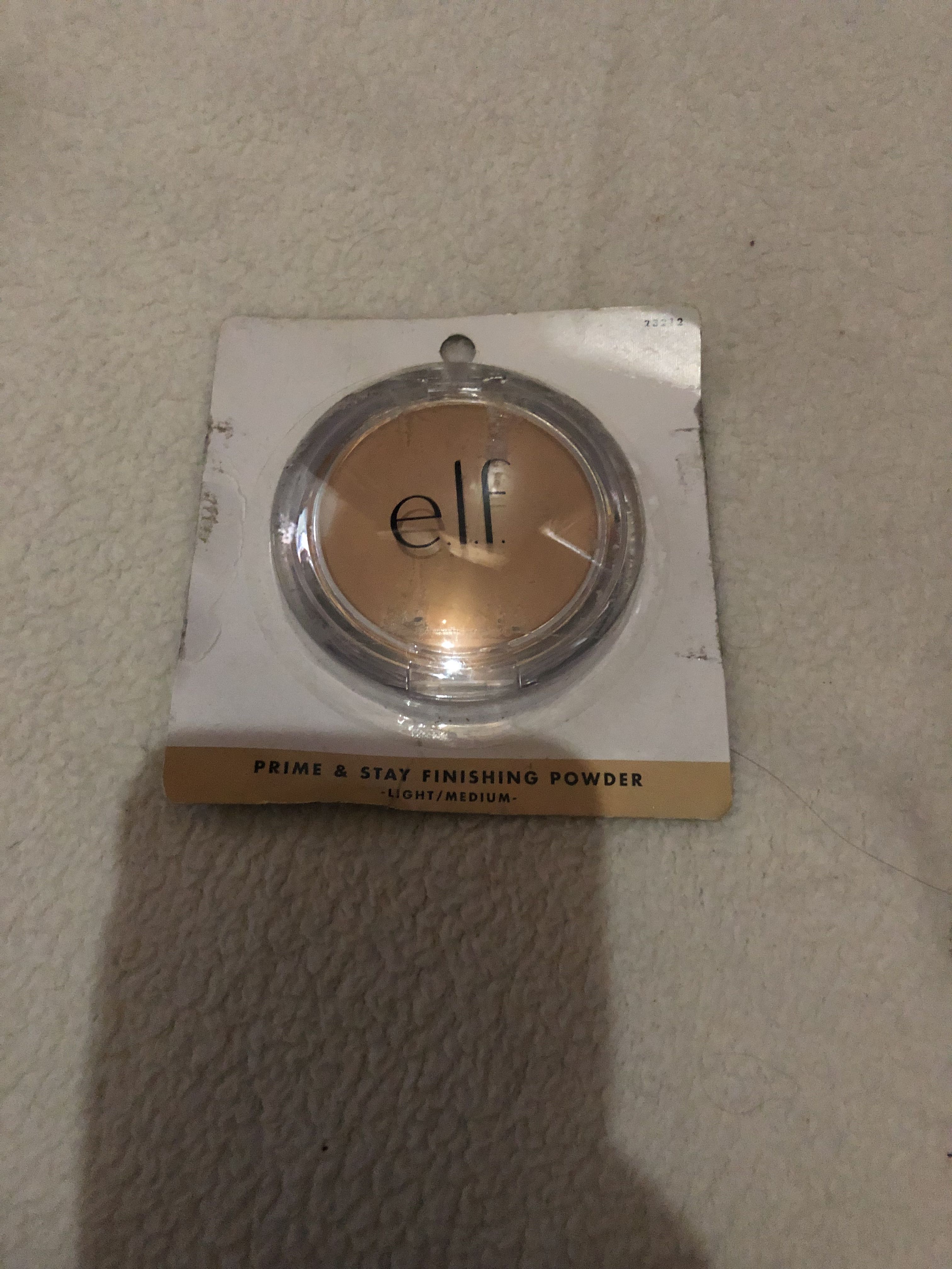 Elf prime & stay finishing powder, Beauty & Personal Care, Face, Makeup ...