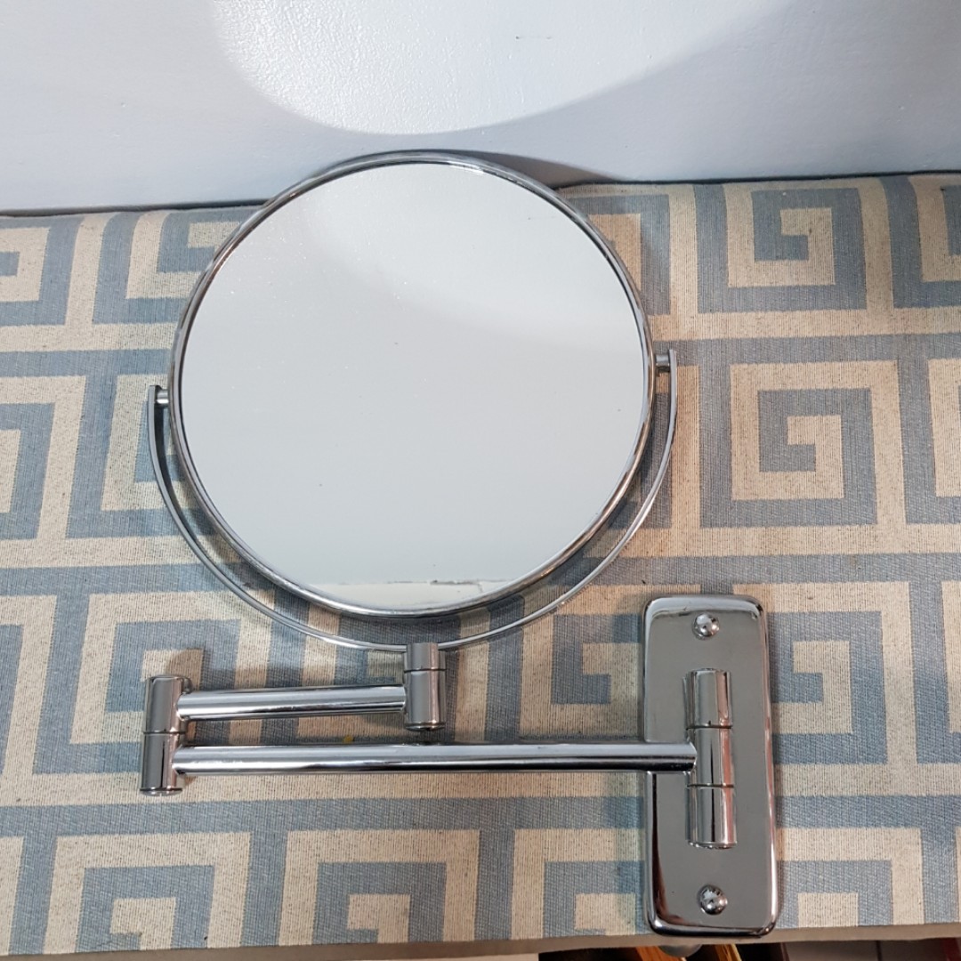 Extendable, Rotating Swivel Mirror, Furniture & Home Living, Home Decor ...