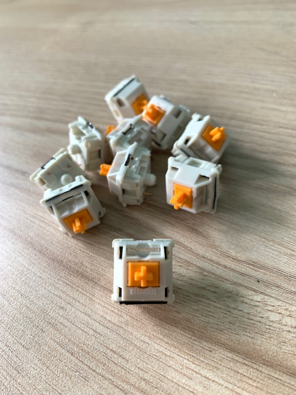 Glorious Panda Switches (Lubed & Deskey Filmed), Computers & Tech ...