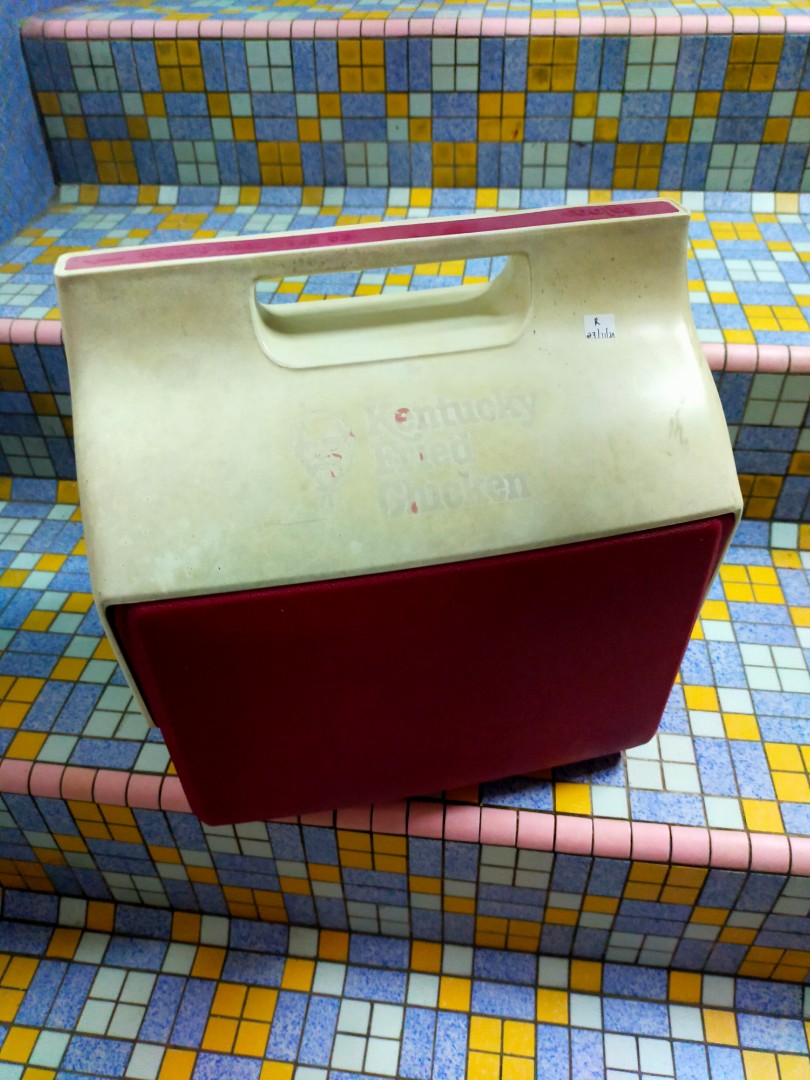 KFC Cooler Box, Hobbies & Toys, Memorabilia & Collectibles, Vintage ...