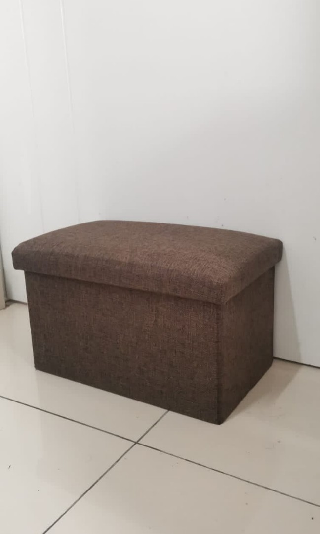 Kotak simpan barang/bangku duduk, Furniture & Home Living, Home Decor ...