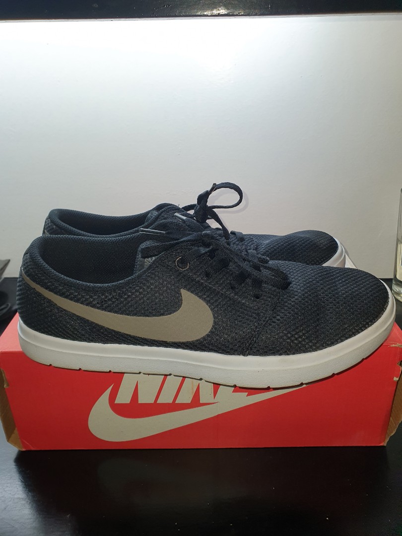 NIKE SB ORIGINAL US 8, Men's Fashion, Footwear, Sneakers on Carousell