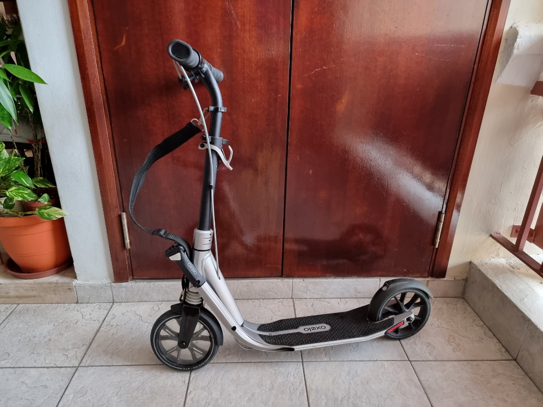 Oxelo Town 9XL scooter, Sports Equipment, PMDs, E-Scooters & E-Bikes ...