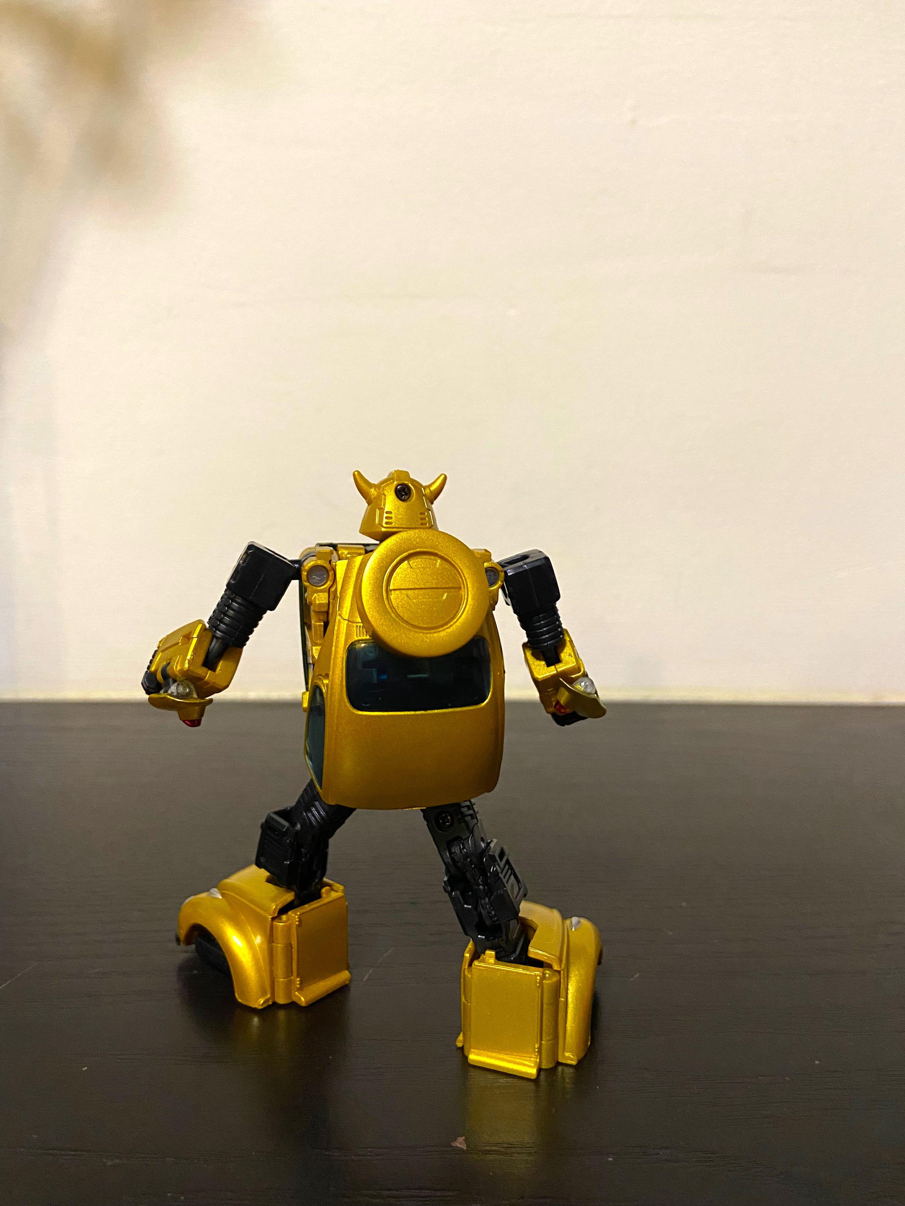 Transformers Masterpiece MP-21G Bumblebee G2 Goldbug, Hobbies & Toys ...