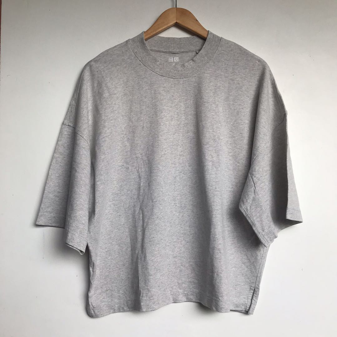 Uniqlo U Oversized Boxy Top, Women's Fashion, Tops, Others Tops on ...