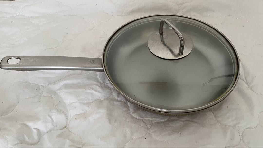 WMF Transtherm 25cm flat pan, Furniture & Home Living, Kitchenware ...