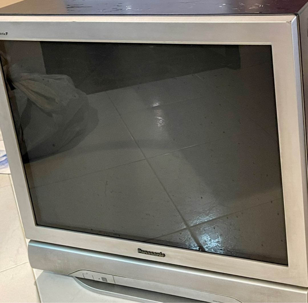 WTC - Panasonic 29” Flat TV original made in Japan, TV & Home ...