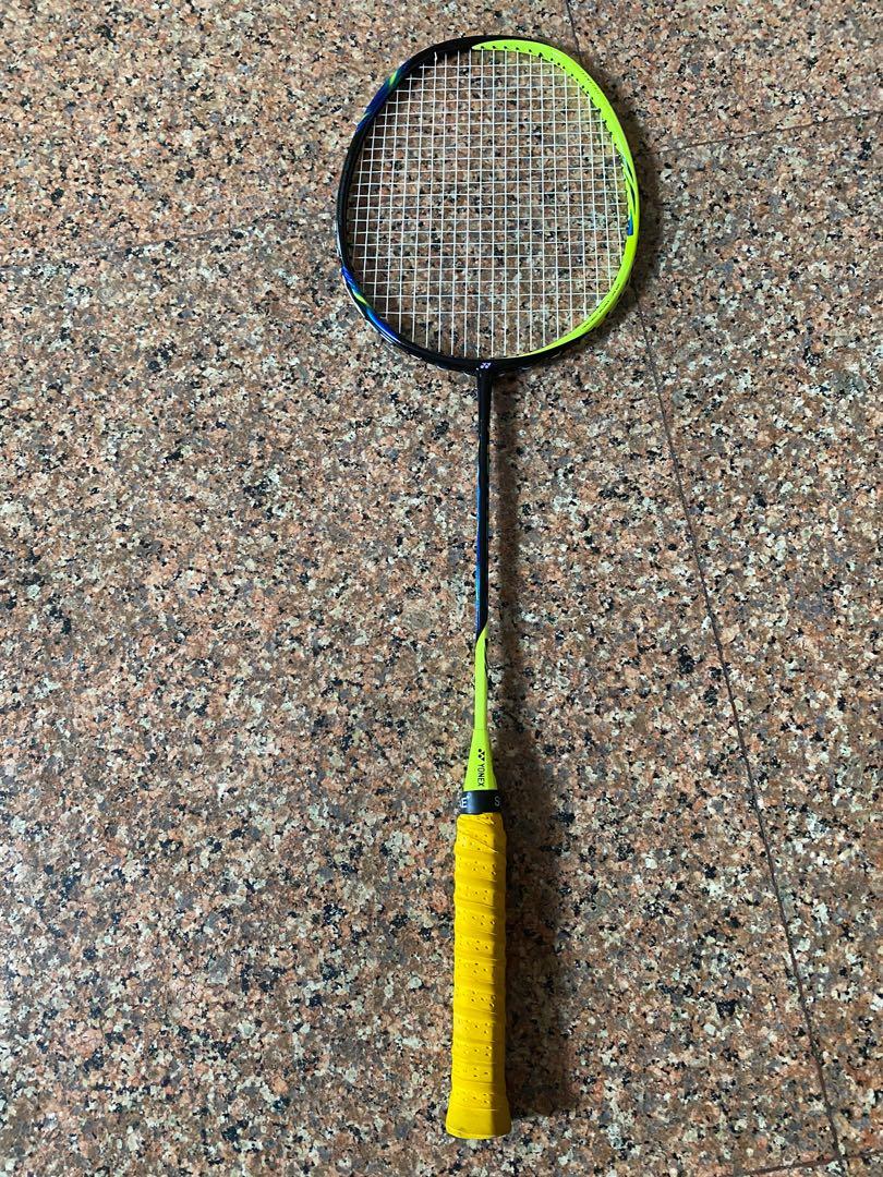 Yonex Astrox 77, Sports Equipment, Sports & Games, Racket & Ball Sports ...
