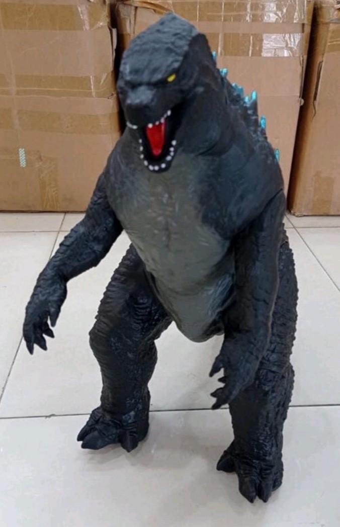 Big Godzilla 24 inches Tall, Hobbies & Toys, Toys & Games on Carousell
