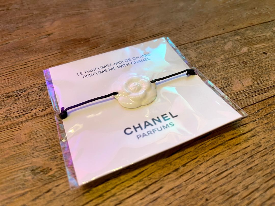 CHANEL White Ceramic Camellia Perfume Me Diffuser Bracelet, Beauty ...