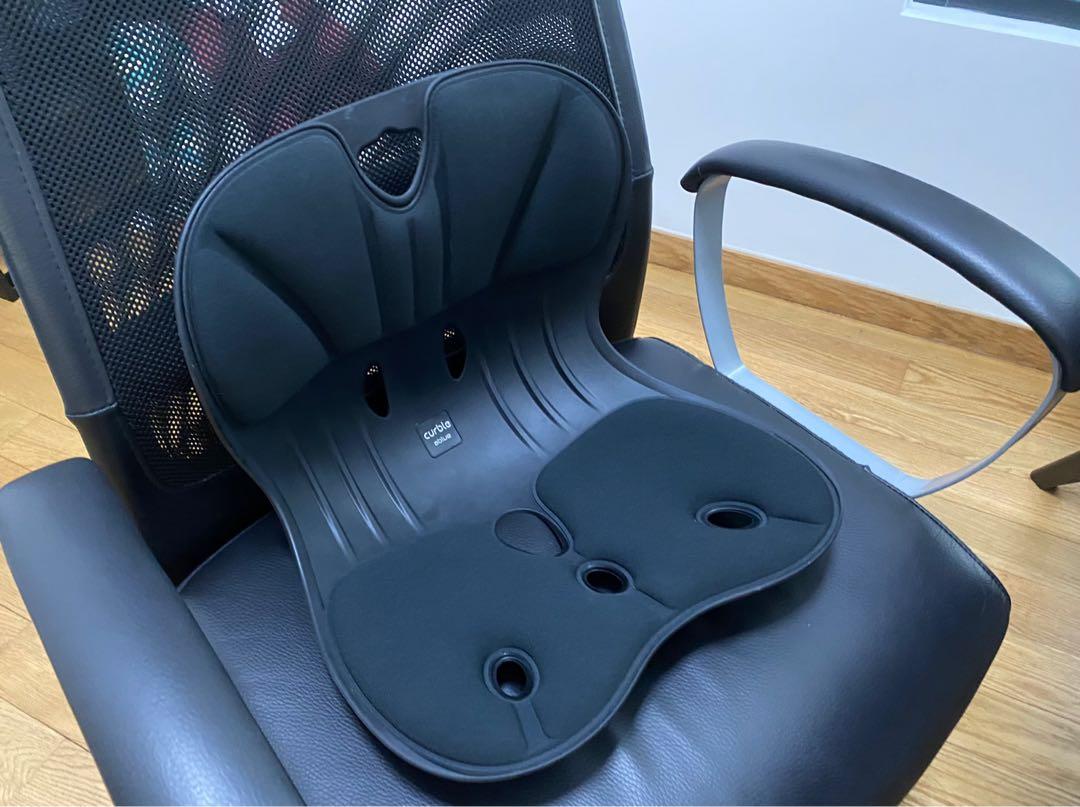 Curble Chair, Furniture & Home Living, Furniture, Chairs on Carousell