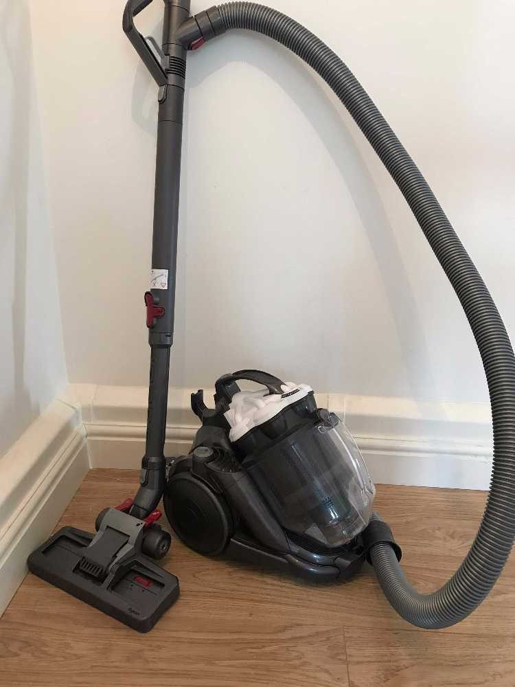 Dyson DC19 1400W vacuum cleaner, TV & Home Appliances, Vacuum Cleaner ...
