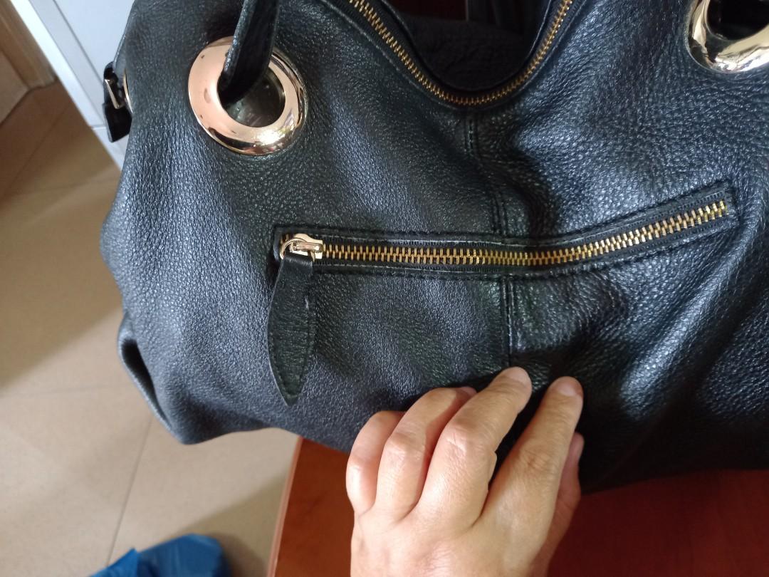 ENSOEN GENUINE LEATHER 2 WAY BAG, Luxury, Bags & Wallets on Carousell