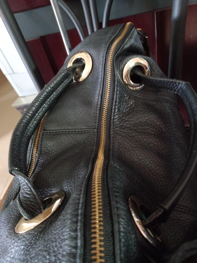 ENSOEN GENUINE LEATHER 2 WAY BAG, Luxury, Bags & Wallets on Carousell