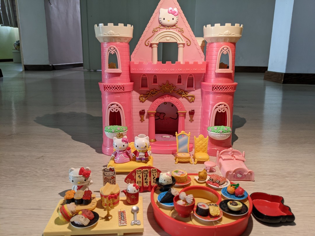 Hello Kitty Princess Castle set, Hobbies & Toys, Toys & Games on Carousell