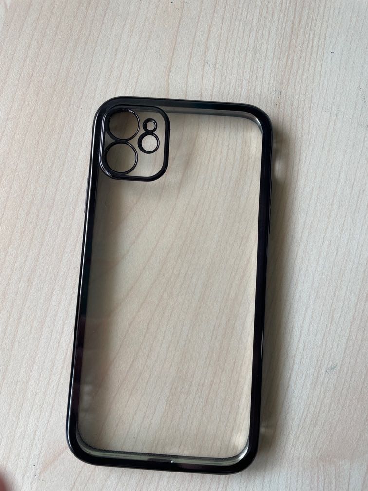 Iphone 11 transparent black bumper case, Telepon Seluler & Tablet ...