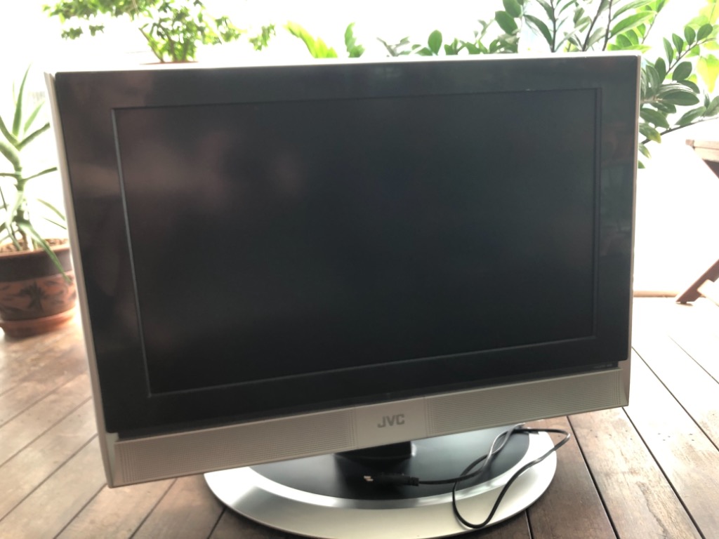 JVC LCD TV, TV & Home Appliances, TV & Entertainment, TV on Carousell