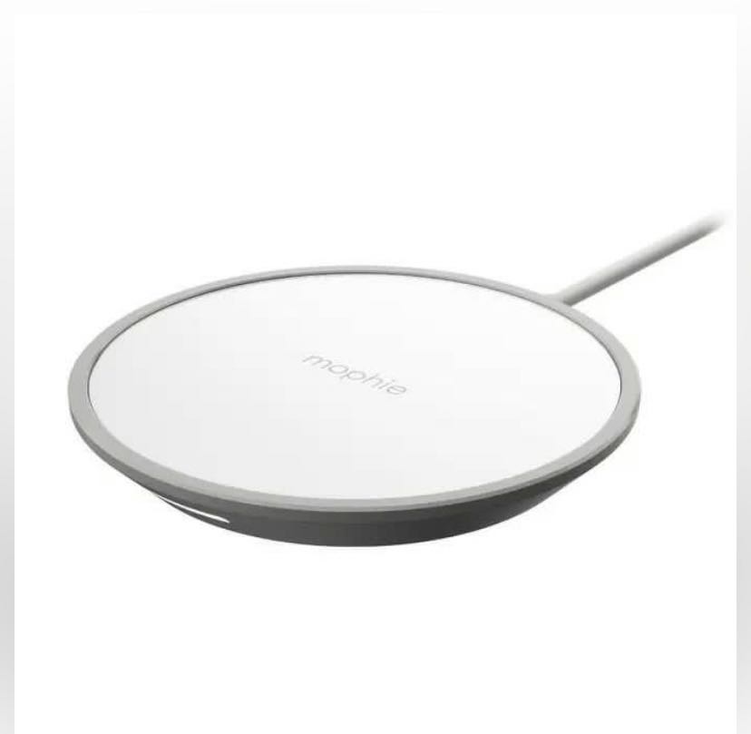 Mophie Wireless Charging Pad (White), Computers & Tech, Parts ...