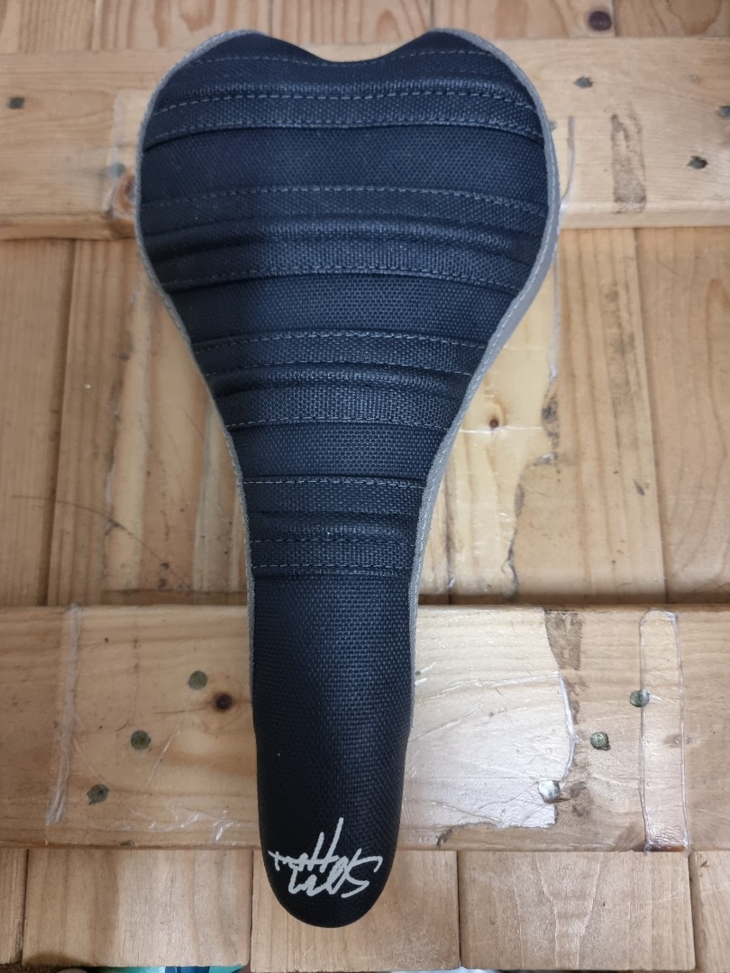 Nukeproof Sam Hill saddle, Sports Equipment, Bicycles & Parts, Parts ...